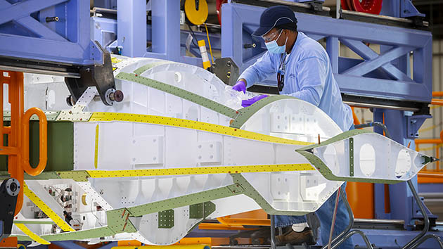 Let’s Connect: Digital Thread Advances Manufacturing